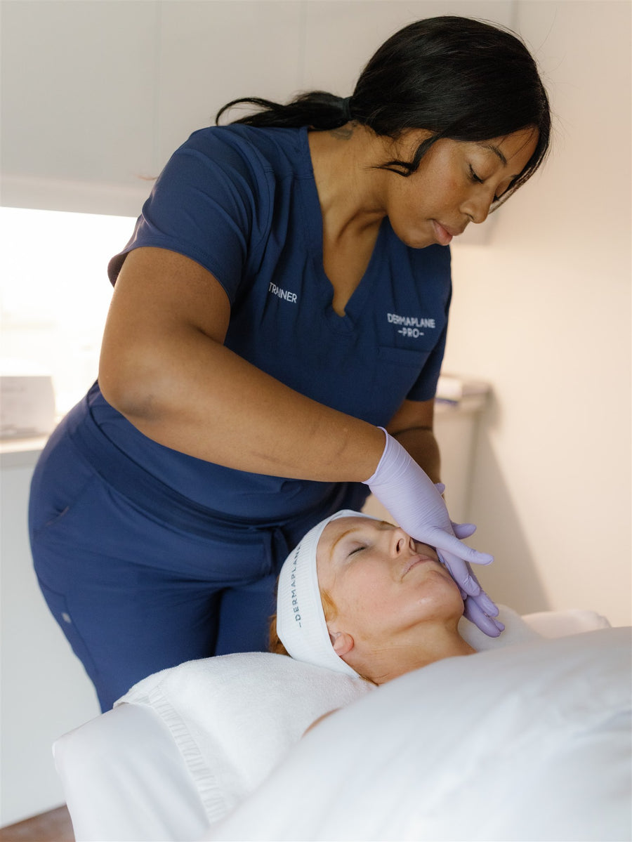 Professional Dermaplaning Courses | Online Certification Training by ...